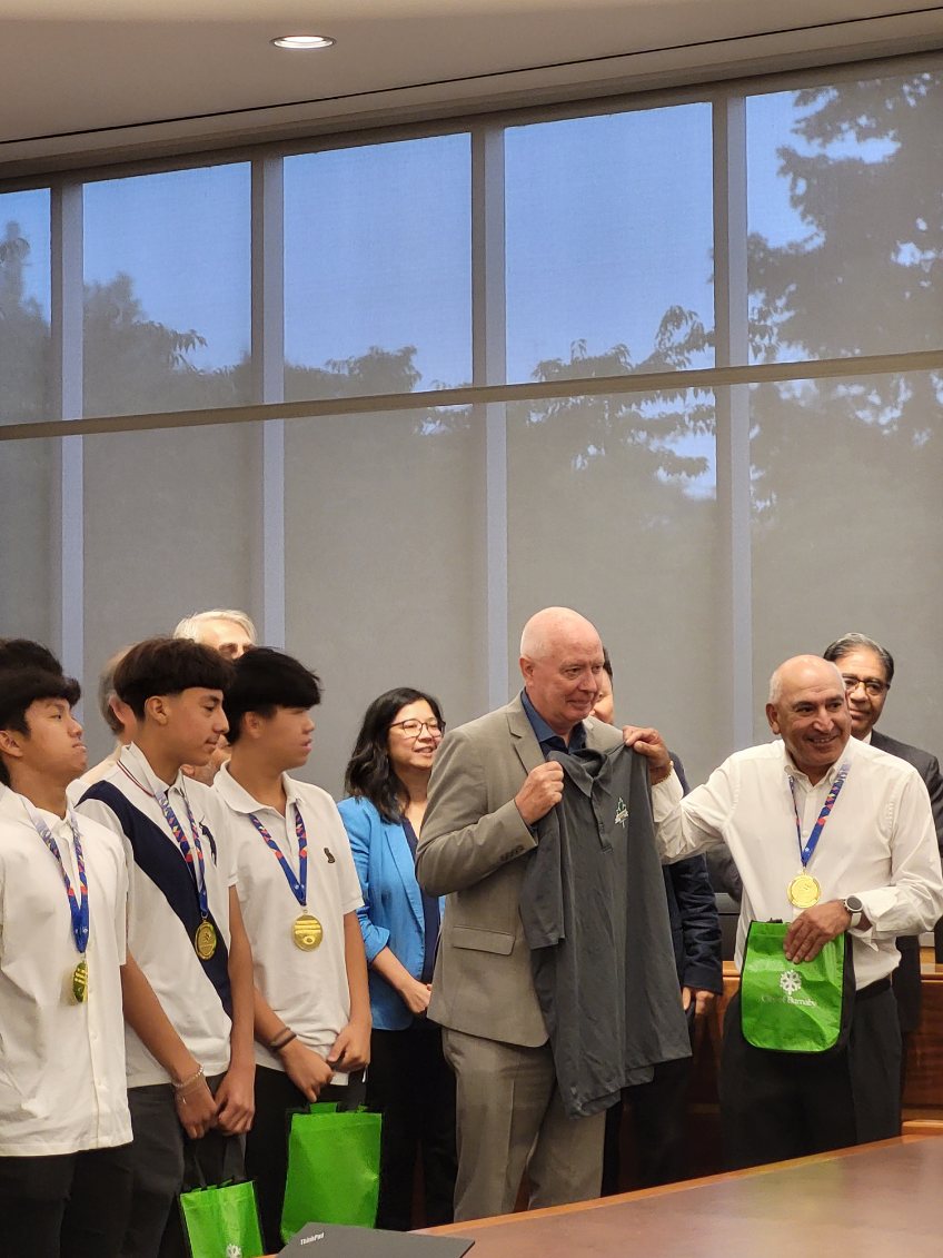 A Visit to Burnaby City Hall – South Burnaby Metro Club